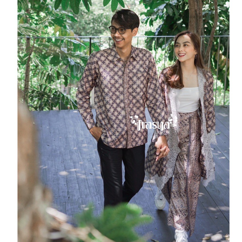 Jual FRASYA BUTIK | Set Kirana Kulot Kebaya Outer Lace Renda Batik ...