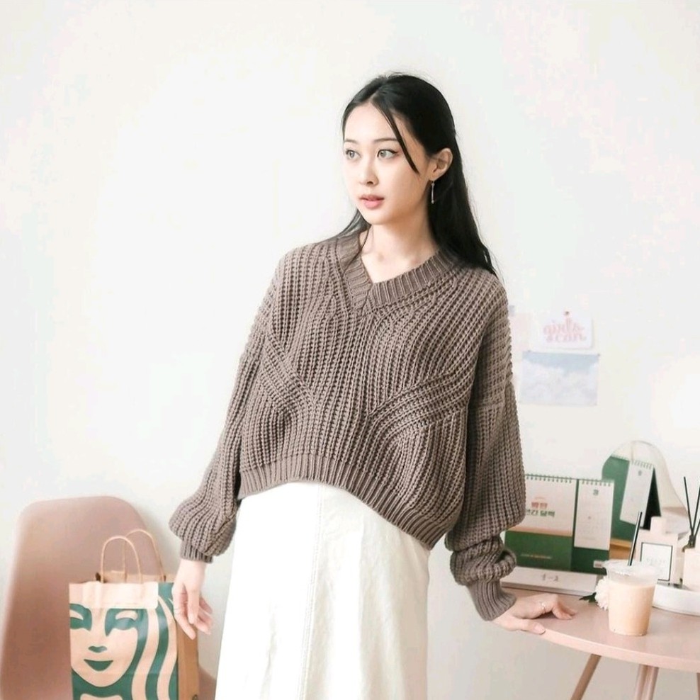 Jual Sweater Rajut HANS Crop OVERSIZE | Type 3 Get | Rajut TEBAL ...