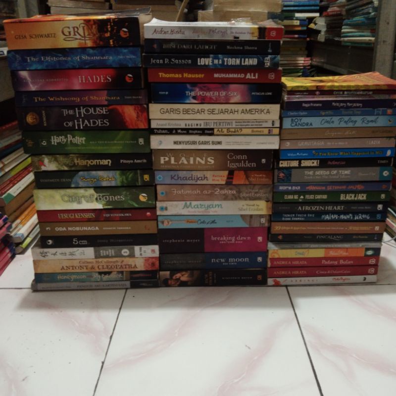 Jual OBRAL / BUKU NOVEL BACAAN / ORIGINAL! | Shopee Indonesia