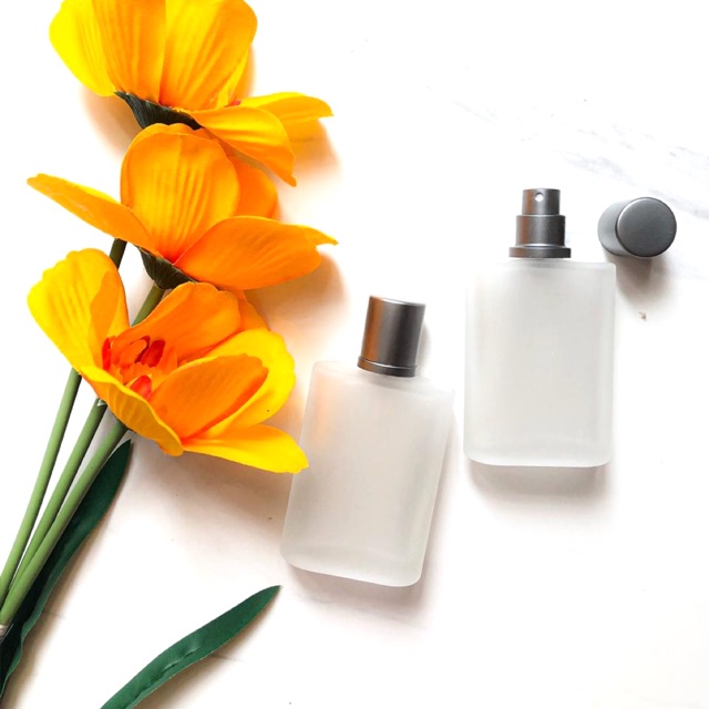 Jual 50ml Botol spray PERFUME kaca DOFF PUTIH TUTUP SILVER - frosted ...
