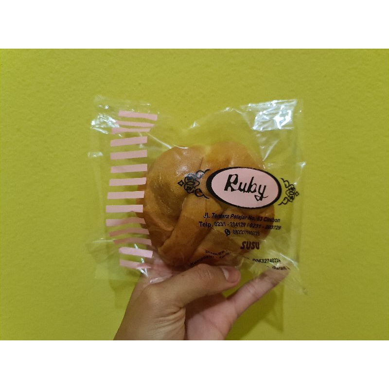 Jual Roti Ruby Oleh Oleh Cirebon Aneka Rasa | Shopee Indonesia