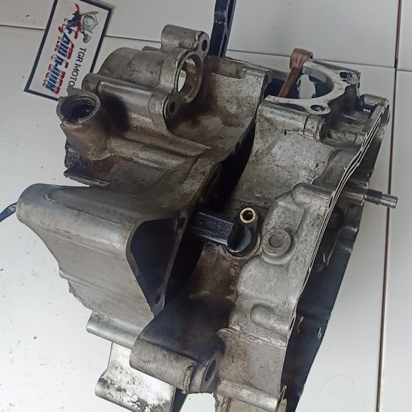 Jual krengkes crankcase kalter blok tengah mesin holder kanan kiri original yamaha 2pv jupiter ...