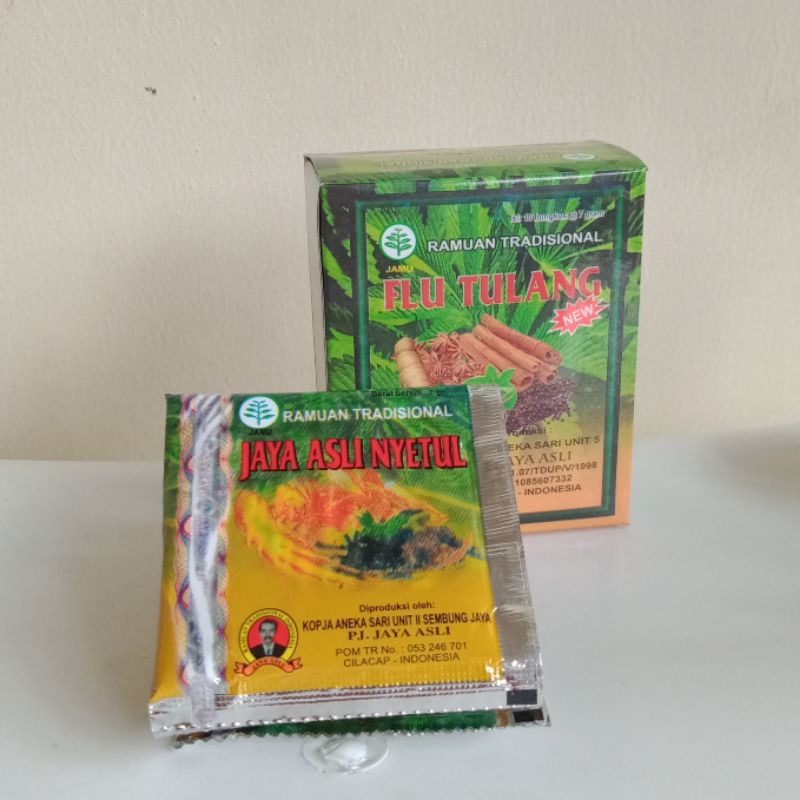 Jual Jamu Flu tulang / jamu tradisional flu tulang isi 10 sachet ...