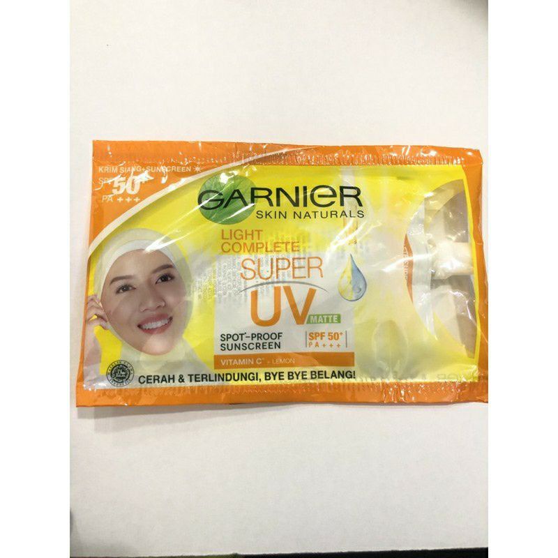 Jual Garnier Light Complete Super UV Matte SPF50+ sachet 7ML | Shopee ...