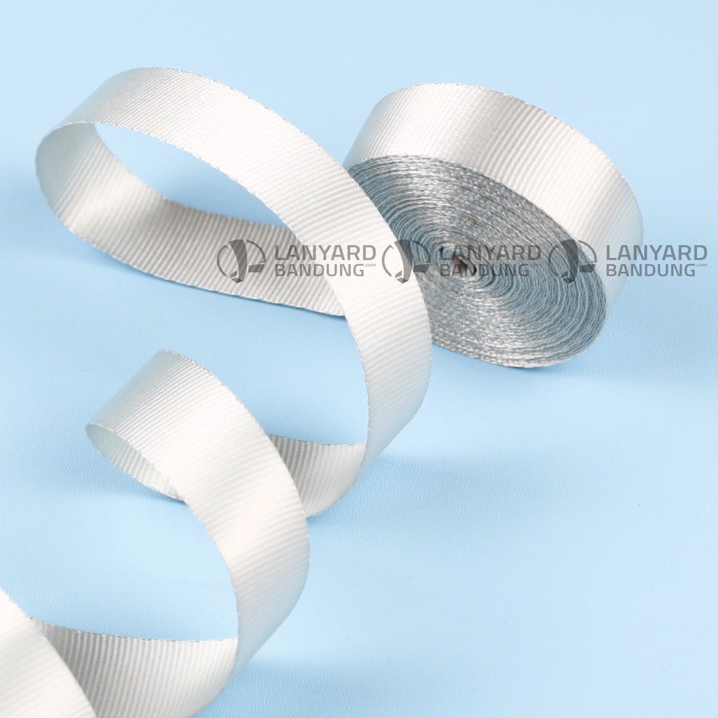 Jual TALI NYLON ROLL 1.5 cm / bahan roll tali lanyard IDCard polister ...