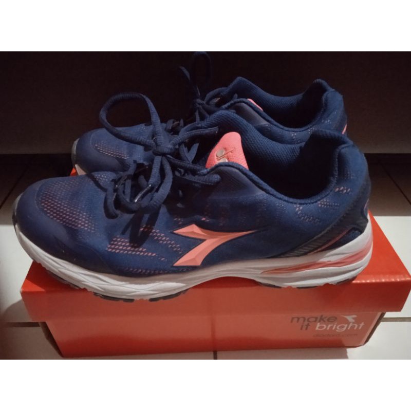 Jual Sepatu diadora Original | Shopee Indonesia