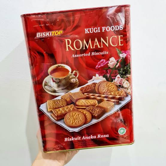 Jual Biskuit Kaleng Murah Biskitop Kugi Romance 700gr / Biskuit Aneka ...