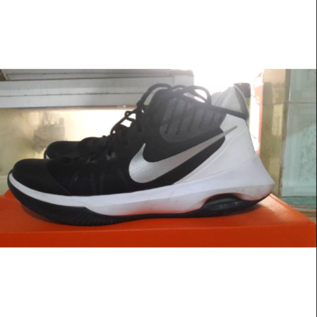 Jual Nike Air Versitile | Shopee Indonesia