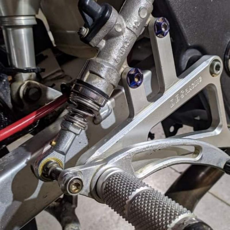 Jual [COD] PER MASTER REM BELAKANG BALL JOINT MASTER REM PER BAUT BALL ...