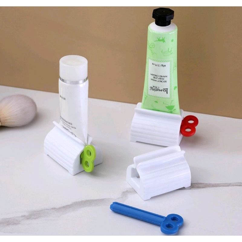 Jual Dispenser Penjepit Odol Model Putar Duduk | Shopee Indonesia