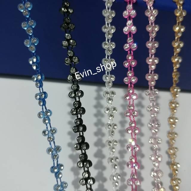 Jual Diamond/Payet Mata Tiga/ Mata Kilau /+-10 yard=+-9Meter | Shopee ...