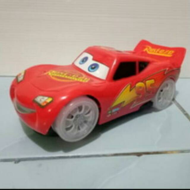 Jual Mobil mc queen batre/mc queen/ mc queen car/mobilan mc queen ...