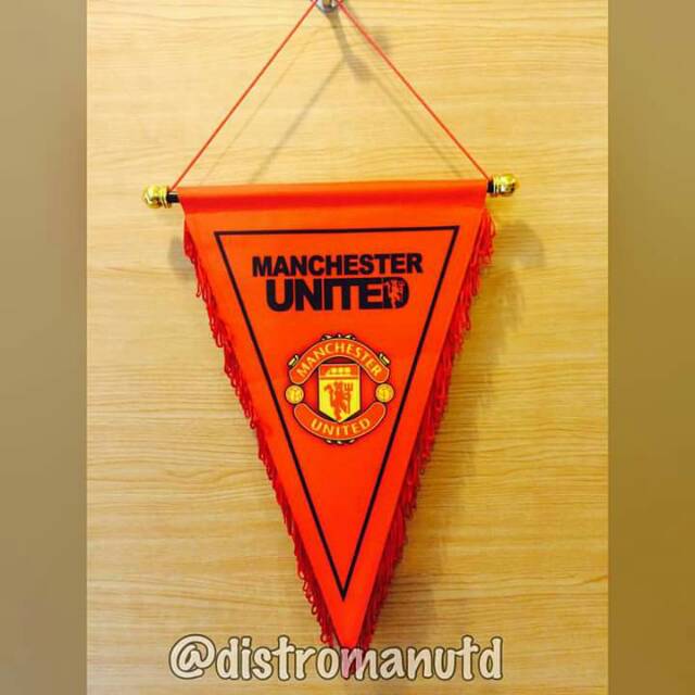 Jual Bendera vandel segitiga Manchester united | Shopee Indonesia