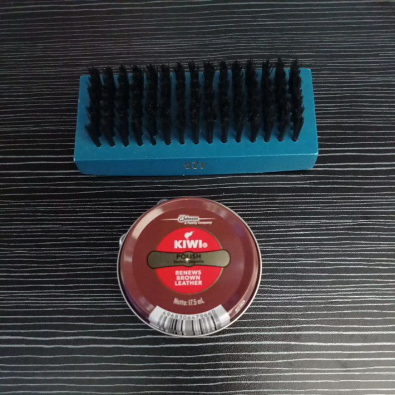 Jual Sepaket Boros & Semir Sepatu Kiwi Hitam Coklat Shoe Polish 17.5 ml | Shopee Indonesia