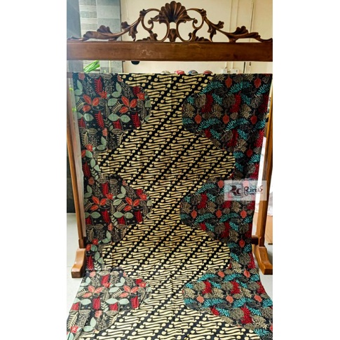 Jual Kain Batik Parijotho Khas Sleman 2,4 meter x 1,10 meter | Shopee ...