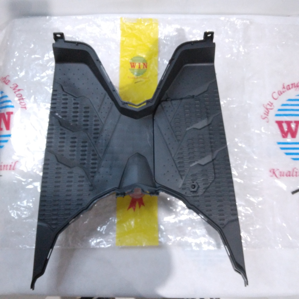 Jual RAJAWALI MOTOR - Pijakan Kaki Vario 125 150 LED 2018 2019 2020 2021 | footrest atas + tutup ...