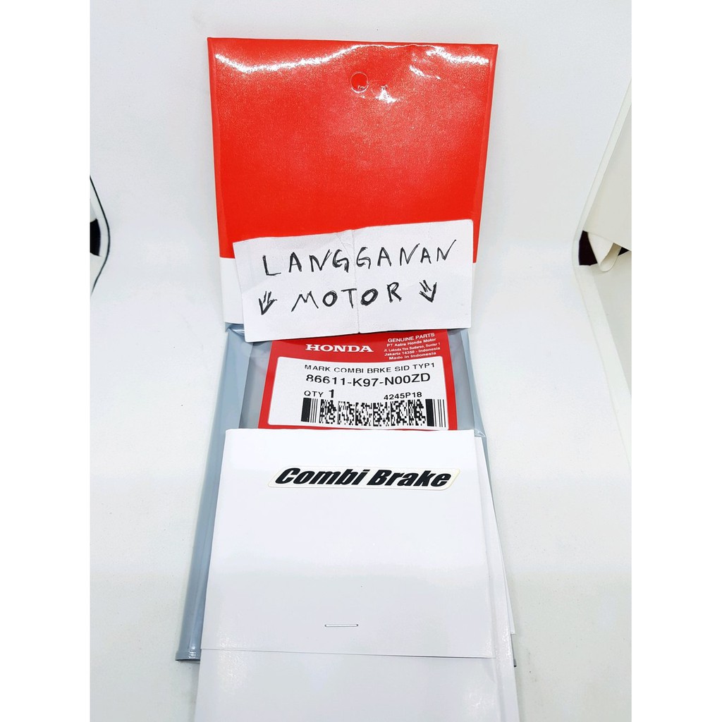 Jual MARK STICKER STIKER LOGO TULISAN COMBI BRAKE PCX 150 LOKAL PUTIH 6 CM Ori 100% | Shopee ...