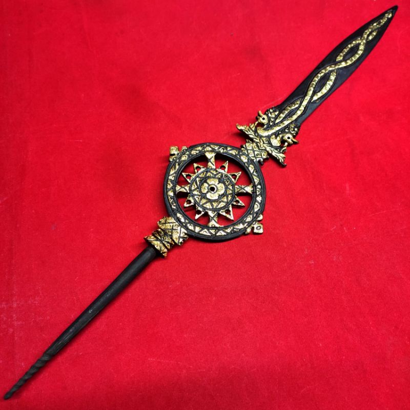 Jual Koleksi Tombak Kalacakra Naga / Nogo Temanten Pamor Keleng Kinatah ...