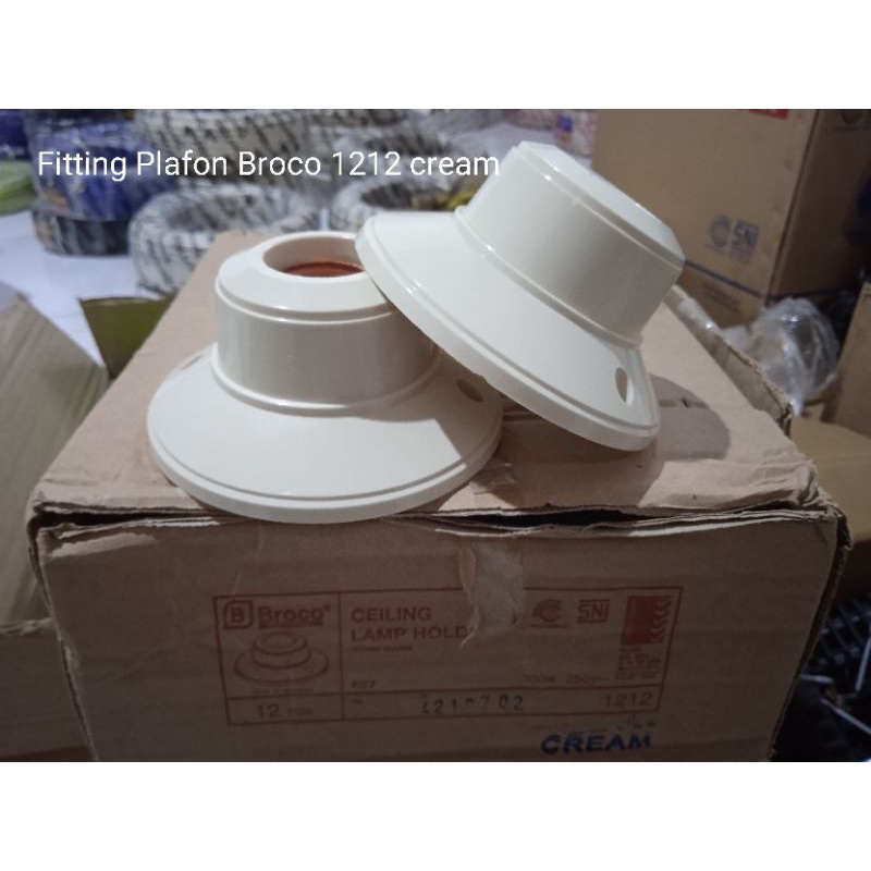 Jual Fitting plafon Broco 1212 cream | Shopee Indonesia