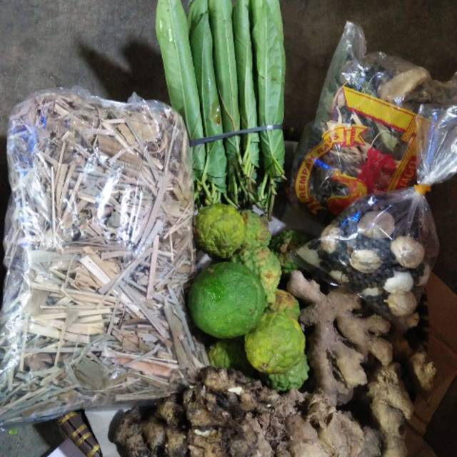 Jual Rempah ratus dan daun mandi uap | Shopee Indonesia