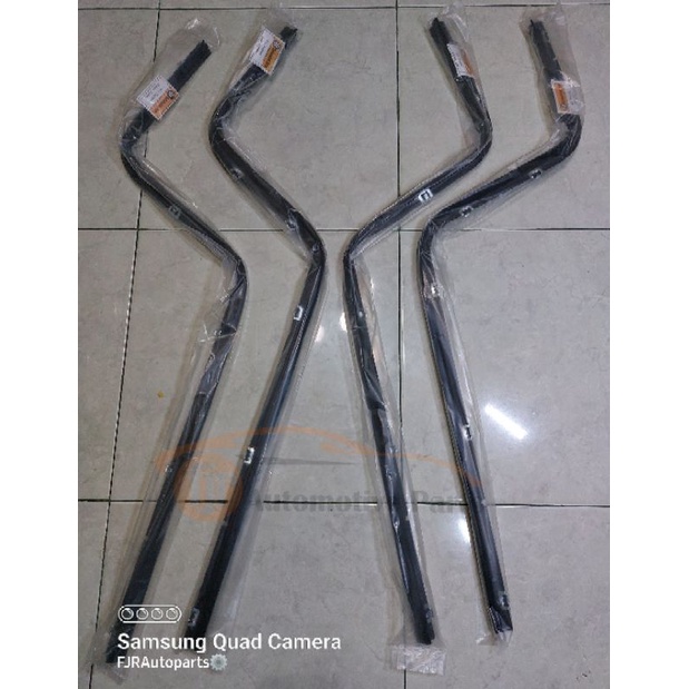 Jual 1 SET (4 PCS) Weather Strip Colt Diesel Ragasa / Karet Pelipit ...
