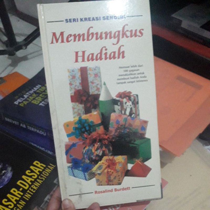 Jual buku seni kreasi membungkus hadiah | Shopee Indonesia