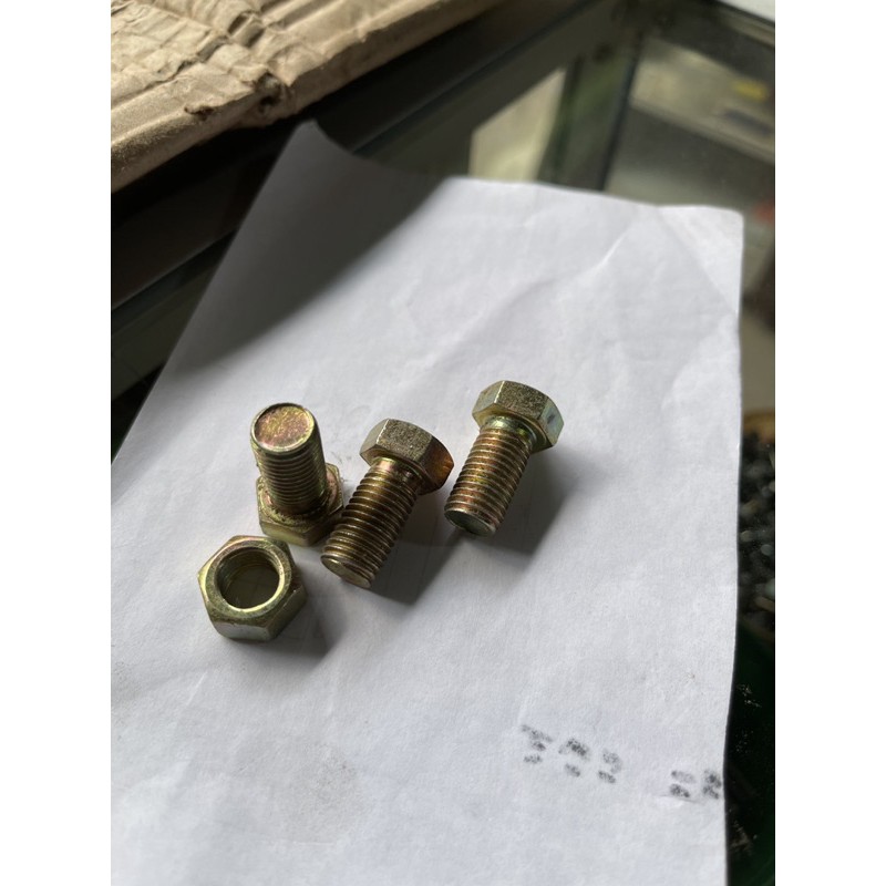 Jual BMK M10 x 20 - BAUT MUR BESI KUNING KUNCI 14 PJG 2 CM | Shopee ...