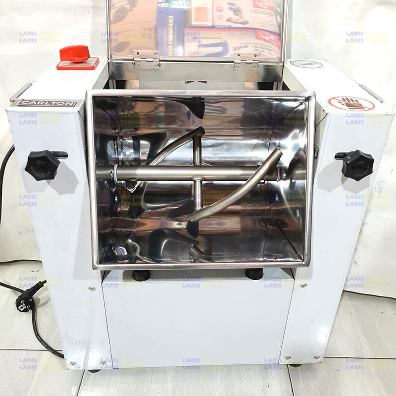 Jual Mesin Aduk Adonan Horizontal Dough Mixer 550 Watt 5 KG/Mesin ...