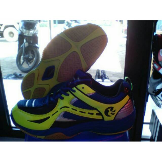 Jual Sepatu Badminthon Phoenix Air Force Original | Shopee Indonesia