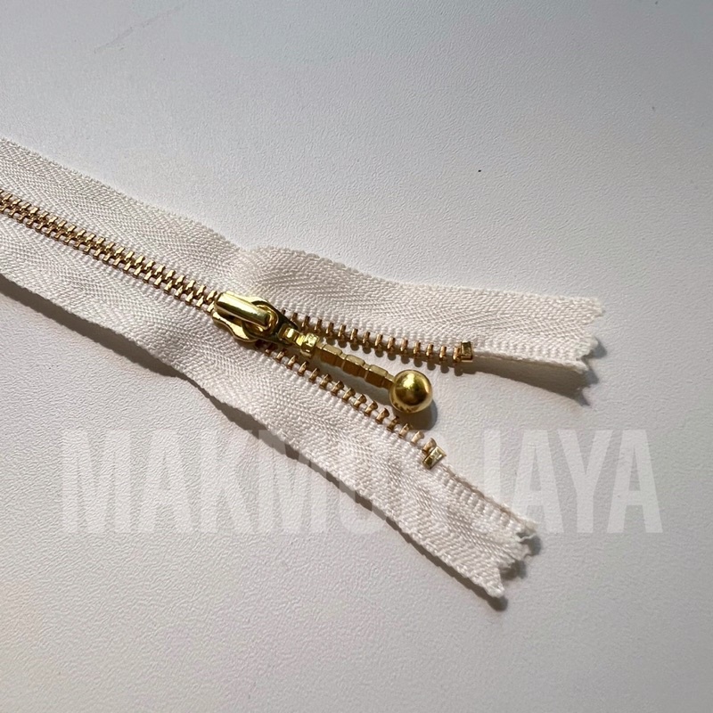 Jual Resleting YKK Gold 40cm 16inch No 3 | Shopee Indonesia