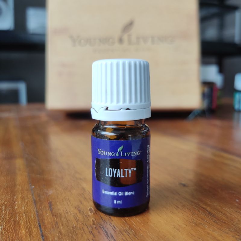 Jual MINYAK SULTAN ESSENTIAL OIL YOUNG LIVING LOYALTY 5 ML ORIGINAL ...
