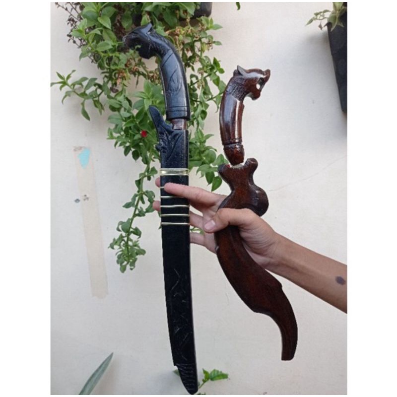 Jual paket sepasang kujang kuningan rajah | Shopee Indonesia
