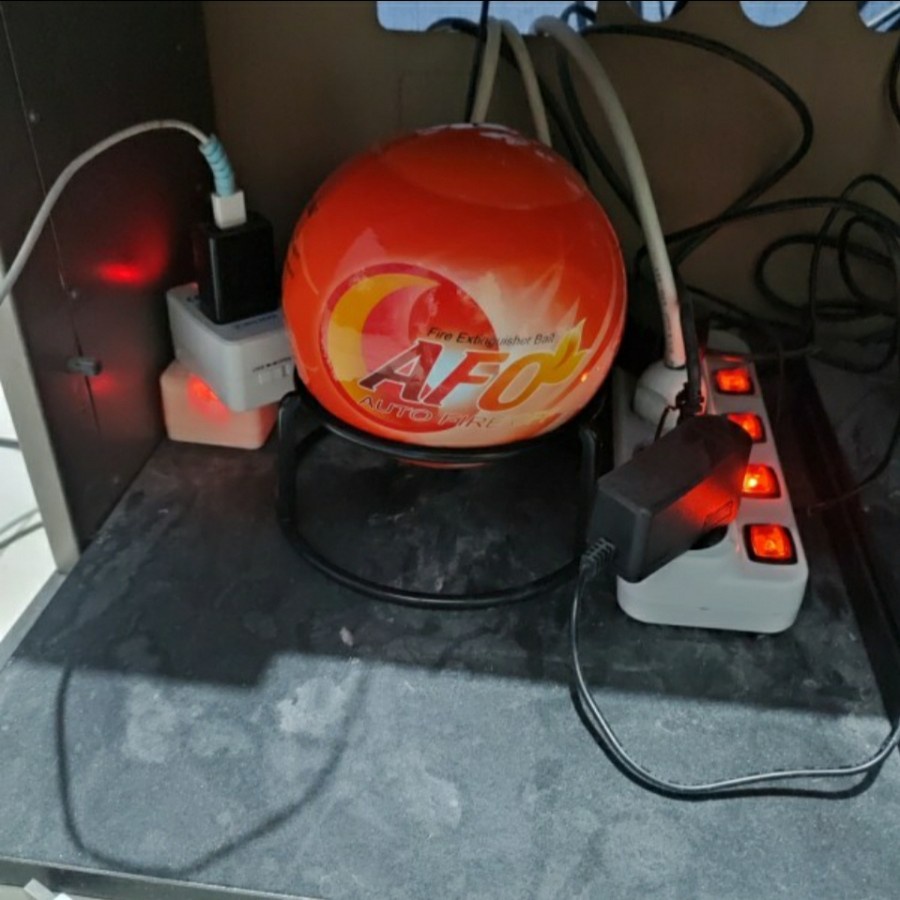 Jual AFO Fire Extinguisher / Bola Pemadam Api 500 gram | Shopee Indonesia