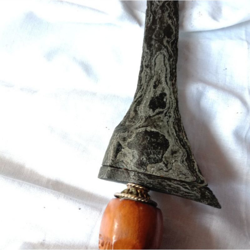 Jual Keris Pusaka Tilam Upih Pamor Rojo Gundolo Mojopahit Sepuh ...