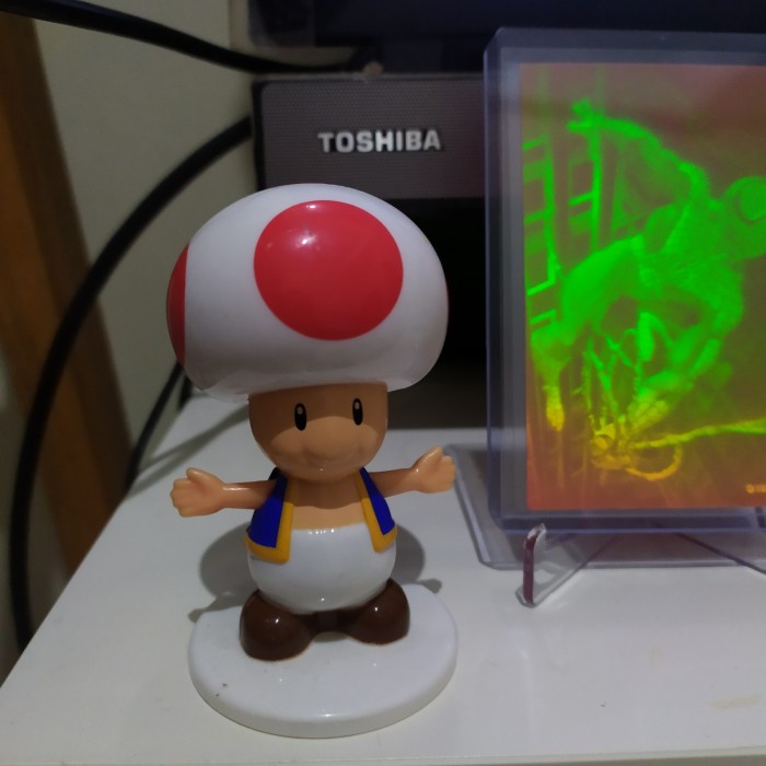 Jual Toad Jamur - Super Mario Bross - Happy Meal Mc Donalds - Loose ...