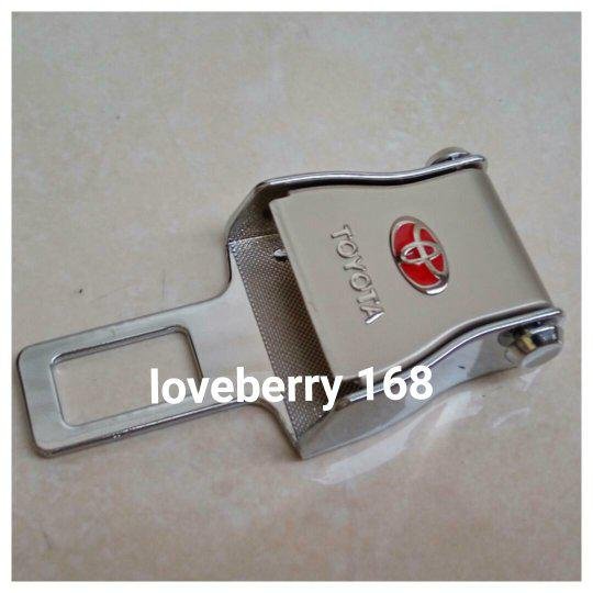 Jual adaptor colokan safety belt logo TOYOTA utk mematikan bunyi sensor ...