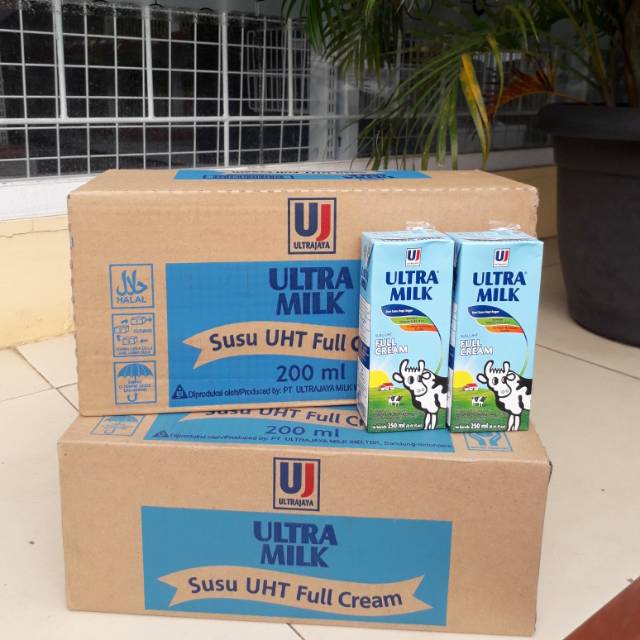 Jual Susu Ultra Milk rasa full cream atau plan ukuran 200 ML isi 24 pcs | Shopee Indonesia