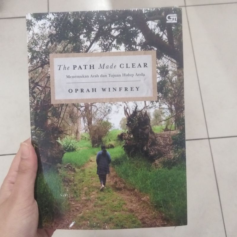 Jual The Path Made Clear (Menemukan Arah Dan Tujuan Hidup Anda) - Oprah ...