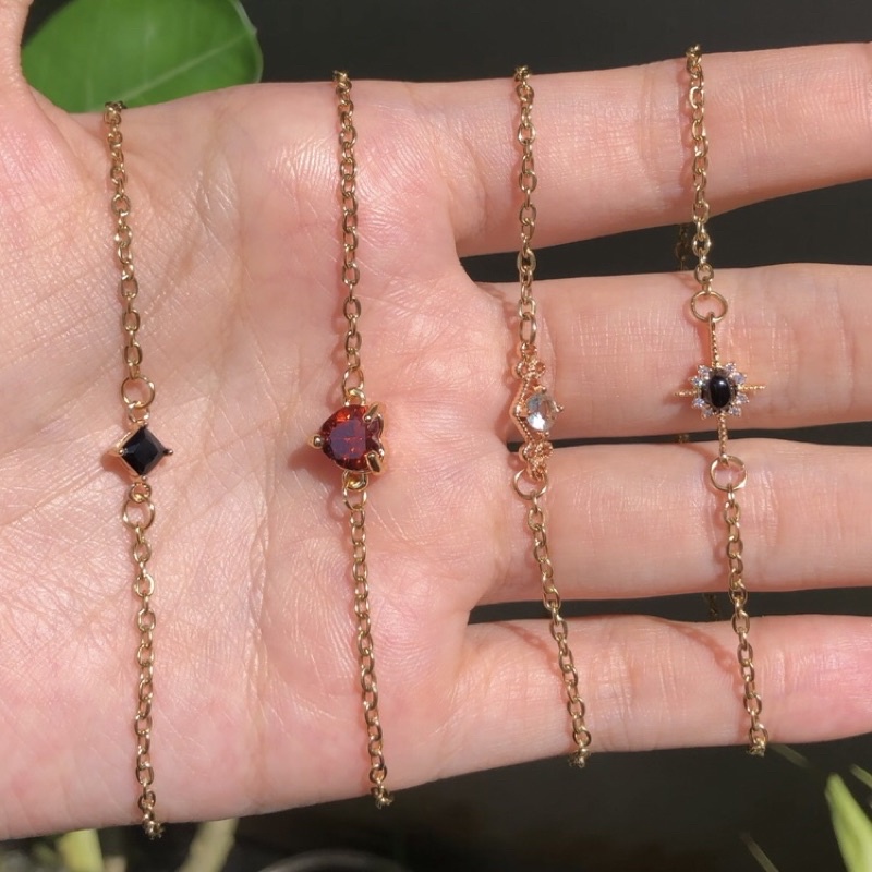 Jual MAISIEBYTT Gift box gelang rantai kait stainless steel 14K Gold ...