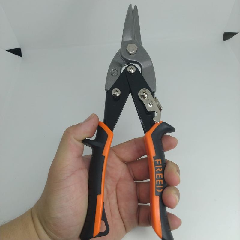 Jual PROMO!! GUNTING BAJA RINGAN SENG HOLO YUKIDO FREED / GUNTING SENG ...