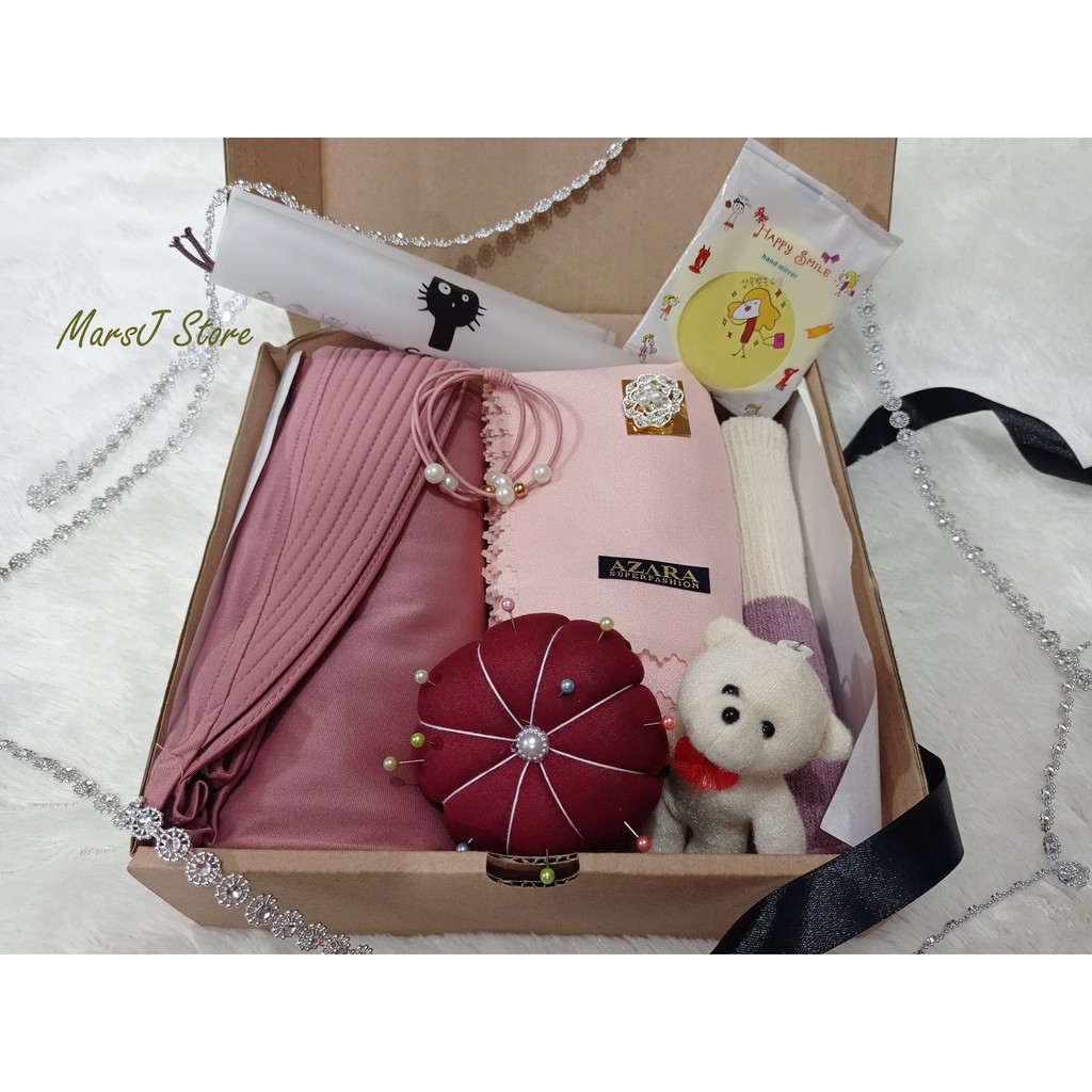 Jual HAMPERS GIFT BOX HIJAB SYARI LANGSUNG, KERUDUNG SEGI EMPAT GLITTER ...
