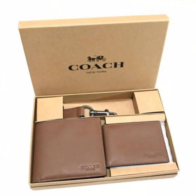 Jual Dompet Co F64118 Compact ID wallet + key fob dark saddle sz 11x9cm ...