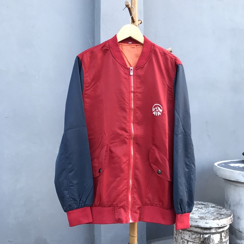 Jual [TR] AIA Jacket | Shopee Indonesia