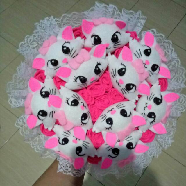 Jual Buket Boneka Souvenir Marie / Piyo-piyo / Doraemon / Stitch ...