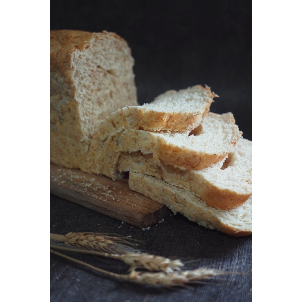 Jual WHEAT TOAST BREAD ( ROTI TAWAR GANDUM UTUH ) | LEMBUT, 100% GANDUM ...