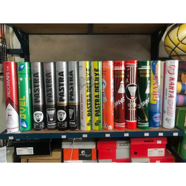 Jual Kok bulutangkis murah karya sport, pastra hitam, samurai merah ...