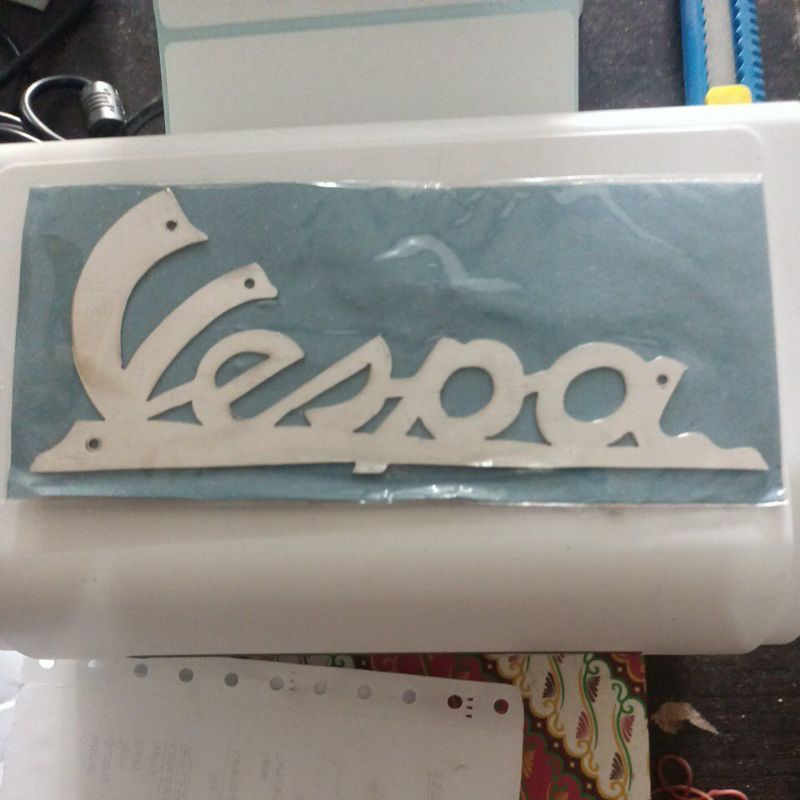 Jual emblem emblim vespa emblem dada Vespa | Shopee Indonesia