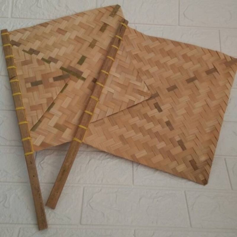 Jual Kipas Sate Bambu anyam Asli Kipas Tangan Bambu Kipas tradisional ...