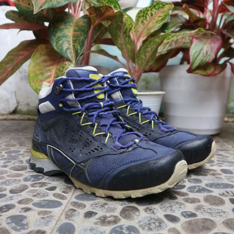 Jual sepatu gunung Kolon Sport mid GTX | Shopee Indonesia