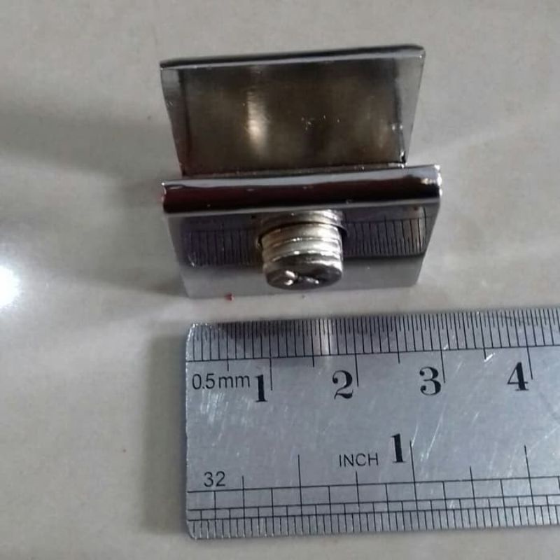 Jual ambalan jepit kaca kotak 3x3 cm ambalan kotak kaca | Shopee Indonesia